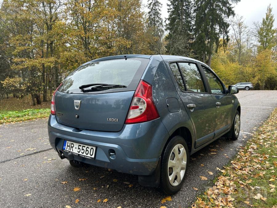Zils Dacia Sandero 2011 Alūksne, ar dzinēja tilpumu 1.50 L un nobraukumu 0 tūkst. km par 1850 €, foto 5 vietnē AUTOMOTO.COM.LV