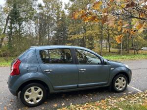 Zils Dacia Sandero 2011 Alūksne, ar dzinēja tilpumu 1.50 L un nobraukumu 0 tūkst. km par 1850 €, foto 12 vietnē AUTOMOTO.COM.LV