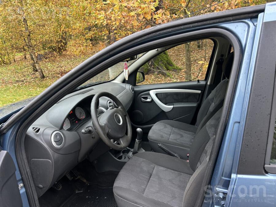 Zils Dacia Sandero 2011 Alūksne, ar dzinēja tilpumu 1.50 L un nobraukumu 0 tūkst. km par 1850 €, foto 16 vietnē AUTOMOTO.COM.LV