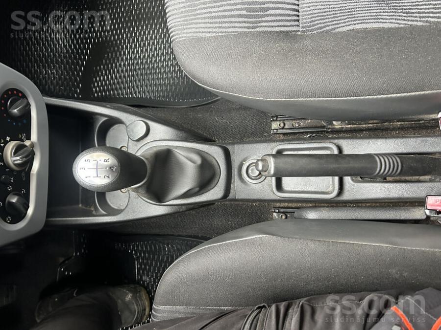 Zils Dacia Sandero 2011 Alūksne, ar dzinēja tilpumu 1.50 L un nobraukumu 0 tūkst. km par 1850 €, foto 18 vietnē AUTOMOTO.COM.LV