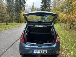 Zils Dacia Sandero 2011 Alūksne, ar dzinēja tilpumu 1.50 L un nobraukumu 0 tūkst. km par 1850 €, foto 24 vietnē AUTOMOTO.COM.LV