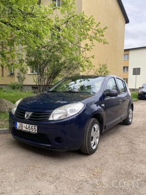 Blue Dacia Sandero 2012 in Jelgava, with an engine capacity of 1.20 L and mileage of 280 thousand km for 1200 €, photo  on AUTOMOTO.COM.LV
