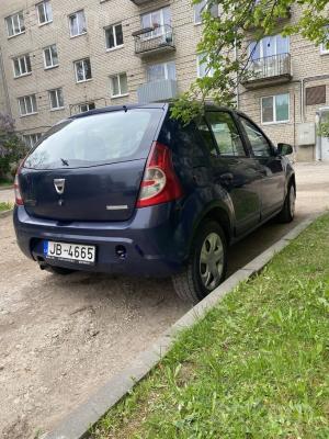 Blue Dacia Sandero 2012 in Jelgava, with an engine capacity of 1.20 L and mileage of 280 thousand km for 1200 €, photo 5 on AUTOMOTO.COM.LV