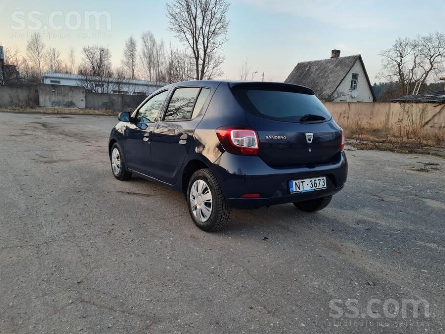 Zils Dacia Sandero 2013 Ogre, ar dzinēja tilpumu 1.20 L un nobraukumu 0 tūkst. km par 2990 €, foto 8 vietnē AUTOMOTO.COM.LV