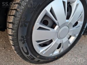 Zils Dacia Sandero 2013 Ogre, ar dzinēja tilpumu 1.20 L un nobraukumu 0 tūkst. km par 2990 €, foto 14 vietnē AUTOMOTO.COM.LV
