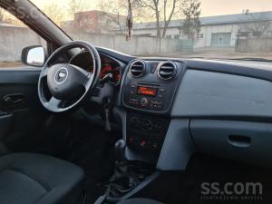 Zils Dacia Sandero 2013 Ogre, ar dzinēja tilpumu 1.20 L un nobraukumu 0 tūkst. km par 2990 €, foto 24 vietnē AUTOMOTO.COM.LV