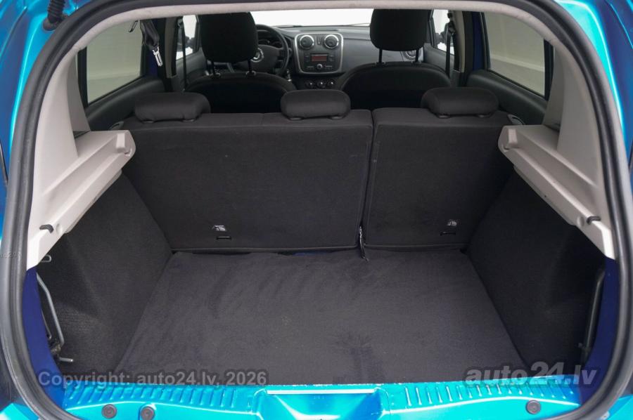 Zils Dacia Sandero 2015 Tallina, ar dzinēja tilpumu 0.90 L un nobraukumu 153 tūkst. km par 4490 €, foto 12 vietnē AUTOMOTO.COM.LV