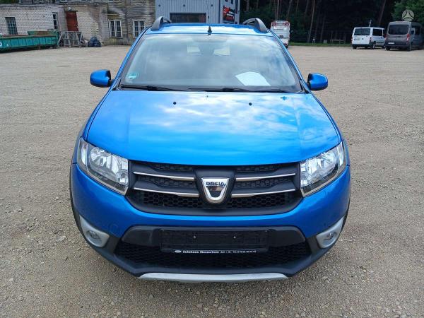 Zils Dacia Sandero 2015 Kelmė, ar dzinēja tilpumu 0.90 L un nobraukumu 130 tūkst. km par 4700 €, foto 3 vietnē AUTOMOTO.COM.LV
