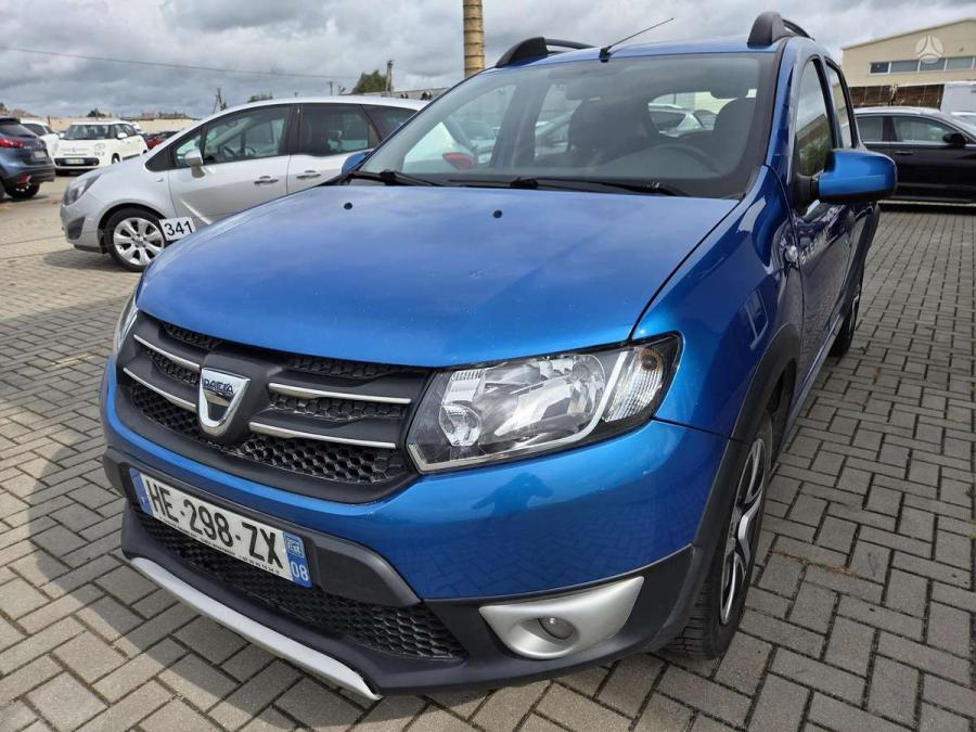 Zils Dacia Sandero 2015 Tauragė, ar dzinēja tilpumu 1.50 L un nobraukumu 292 tūkst. km par 3950 €, foto 1 vietnē AUTOMOTO.COM.LV