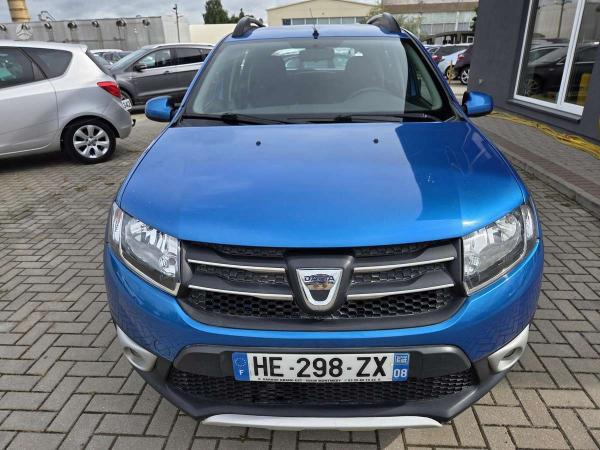 Zils Dacia Sandero 2015 Tauragė, ar dzinēja tilpumu 1.50 L un nobraukumu 292 tūkst. km par 3950 €, foto 2 vietnē AUTOMOTO.COM.LV