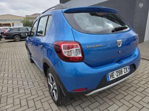 Zils Dacia Sandero 2015 Tauragė, ar dzinēja tilpumu 1.50 L un nobraukumu 292 tūkst. km par 3950 €, foto 5 vietnē AUTOMOTO.COM.LV