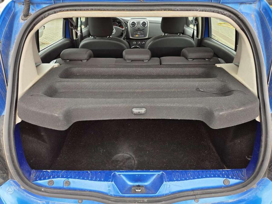 Zils Dacia Sandero 2015 Tauragė, ar dzinēja tilpumu 1.50 L un nobraukumu 292 tūkst. km par 3950 €, foto 18 vietnē AUTOMOTO.COM.LV