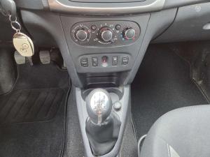 Zils Dacia Sandero 2015 Tauragė, ar dzinēja tilpumu 1.50 L un nobraukumu 292 tūkst. km par 3950 €, foto 27 vietnē AUTOMOTO.COM.LV