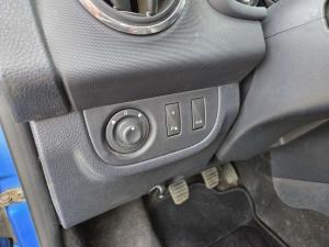 Zils Dacia Sandero 2015 Tauragė, ar dzinēja tilpumu 1.50 L un nobraukumu 292 tūkst. km par 3950 €, foto 31 vietnē AUTOMOTO.COM.LV