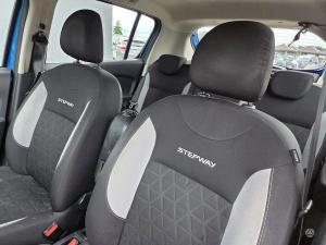 Zils Dacia Sandero 2015 Tauragė, ar dzinēja tilpumu 1.50 L un nobraukumu 292 tūkst. km par 3950 €, foto 33 vietnē AUTOMOTO.COM.LV