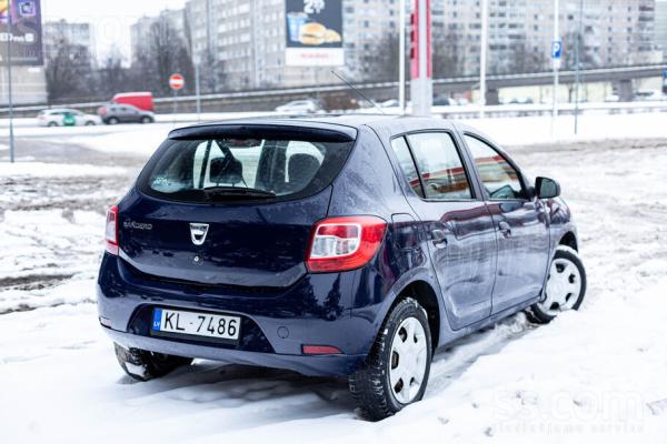Zils Dacia Sandero 2016 Rīga, ar dzinēja tilpumu 1.50 L un nobraukumu 229 tūkst. km par 3990 €, foto 3 vietnē AUTOMOTO.COM.LV