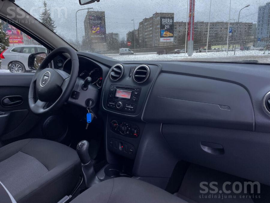 Zils Dacia Sandero 2016 Rīga, ar dzinēja tilpumu 1.50 L un nobraukumu 229 tūkst. km par 3990 €, foto 13 vietnē AUTOMOTO.COM.LV