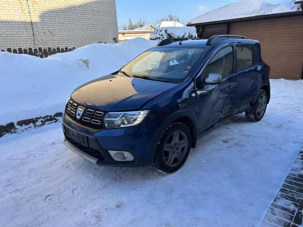 Zils Dacia Sandero 2017 Kelmė, ar dzinēja tilpumu 0.90 L un nobraukumu 200 tūkst. km par 1550 €, foto 2 vietnē AUTOMOTO.COM.LV