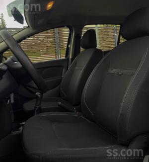 Zils Dacia Sandero 2017 Rīga, ar dzinēja tilpumu 1.50 L un nobraukumu 251 tūkst. km par 3990 €, foto 11 vietnē AUTOMOTO.COM.LV