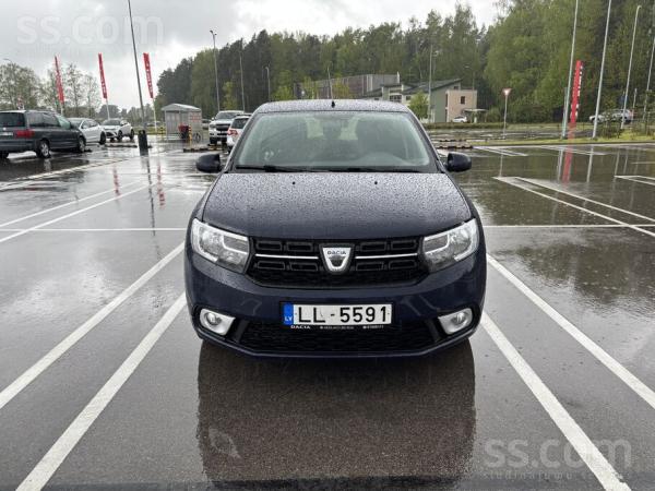 Blue Dacia Sandero 2018 in Riga, with an engine capacity of 1.50 L and mileage of 200 thousand km for 4500 €, photo 2 on AUTOMOTO.COM.LV
