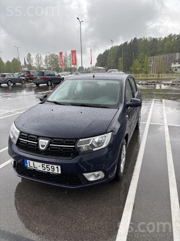 Blue Dacia Sandero 2018 in Riga, with an engine capacity of 1.50 L and mileage of 200 thousand km for 4500 €, photo 5 on AUTOMOTO.COM.LV