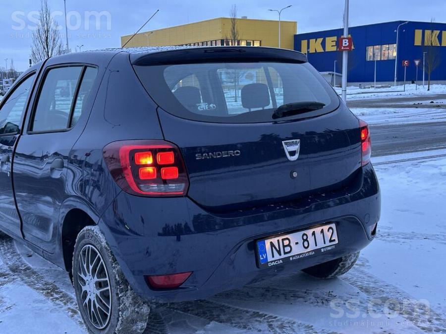 Синий Дачия Сандеро 2018 в Рига, объемом двигателя 1.00 л и пробегом 64 тыс. км за 5200 €, фото 7 на AUTOMOTO.COM.LV