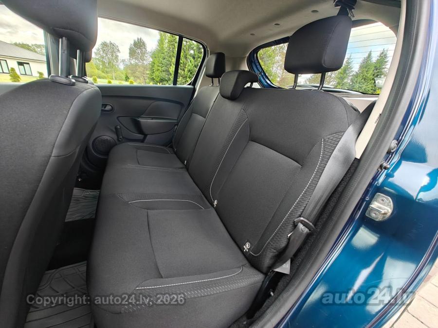 Blue Dacia Sandero 2019 in Paide, with an engine capacity of 1.00 L and mileage of 89 thousand km for 3490 €, photo 13 on AUTOMOTO.COM.LV