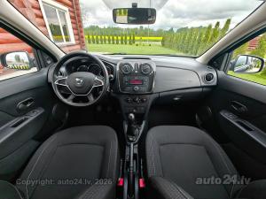 Blue Dacia Sandero 2019 in Paide, with an engine capacity of 1.00 L and mileage of 89 thousand km for 3490 €, photo 17 on AUTOMOTO.COM.LV