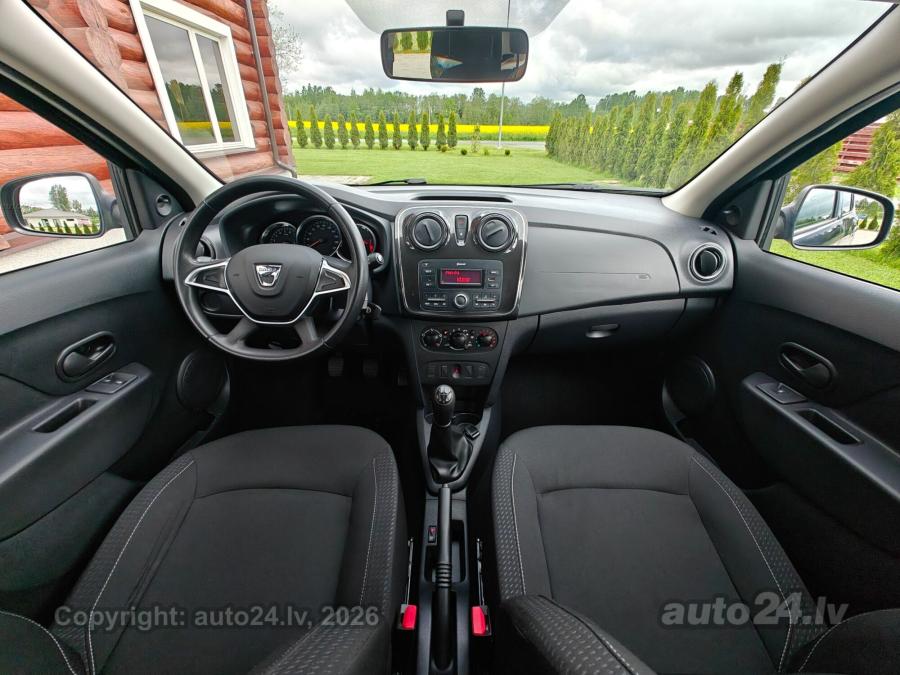 Blue Dacia Sandero 2019 in Paide, with an engine capacity of 1.00 L and mileage of 89 thousand km for 3490 €, photo 17 on AUTOMOTO.COM.LV