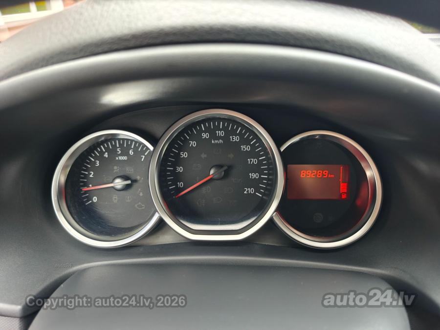 Blue Dacia Sandero 2019 in Paide, with an engine capacity of 1.00 L and mileage of 89 thousand km for 3490 €, photo 20 on AUTOMOTO.COM.LV