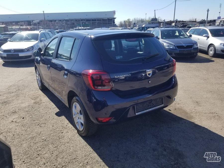 Blue Dacia Sandero 2019 in Kaunas, with an engine capacity of 0.90 L and mileage of 161 thousand km for 3650 €, photo 9 on AUTOMOTO.COM.LV