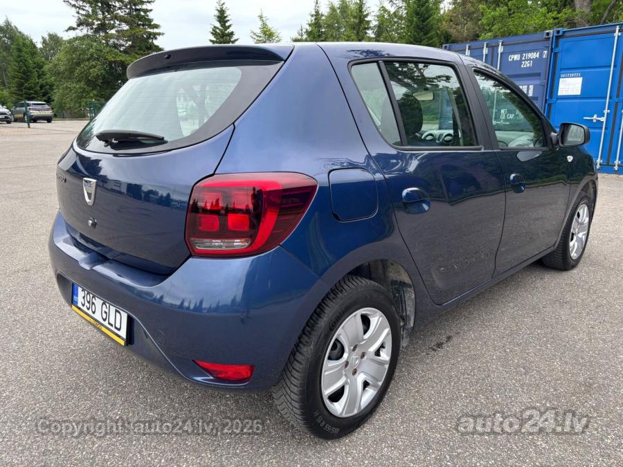 Blue Dacia Sandero 2019 in Paide, with an engine capacity of 1.00 L and mileage of 146 thousand km for 4390 €, photo 6 on AUTOMOTO.COM.LV
