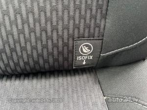 Blue Dacia Sandero 2019 in Paide, with an engine capacity of 1.00 L and mileage of 146 thousand km for 4390 €, photo 18 on AUTOMOTO.COM.LV