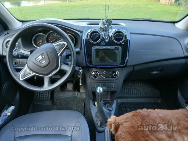 Blue Dacia Sandero 2020 in Tallinn, with an engine capacity of 1.00 L and mileage of 22 thousand km for 9100 €, photo 4 on AUTOMOTO.COM.LV