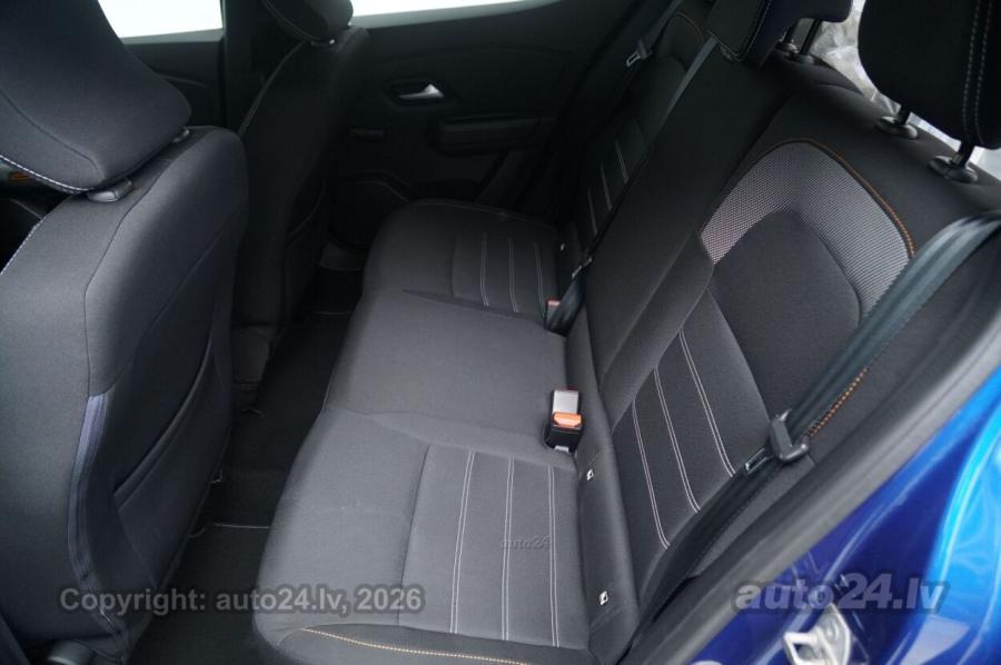 Zils Dacia Sandero 2021 Tallina, ar dzinēja tilpumu 1.00 L un nobraukumu 61 tūkst. km par 12990 €, foto 9 vietnē AUTOMOTO.COM.LV