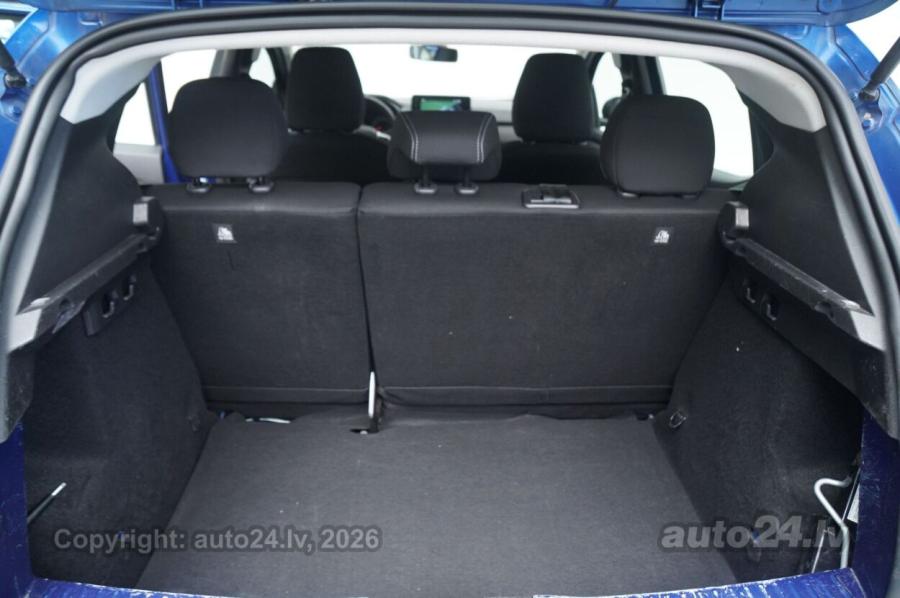 Zils Dacia Sandero 2021 Tallina, ar dzinēja tilpumu 1.00 L un nobraukumu 61 tūkst. km par 12990 €, foto 10 vietnē AUTOMOTO.COM.LV