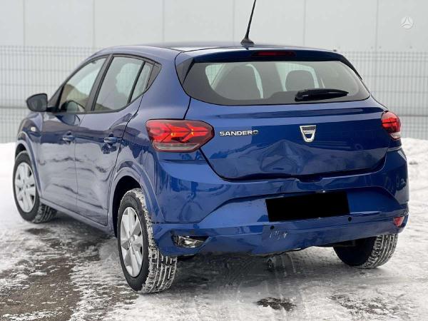 Zils Dacia Sandero 2022 Panevēža, ar dzinēja tilpumu 1.00 L un nobraukumu 25 tūkst. km par 6999 €, foto 3 vietnē AUTOMOTO.COM.LV