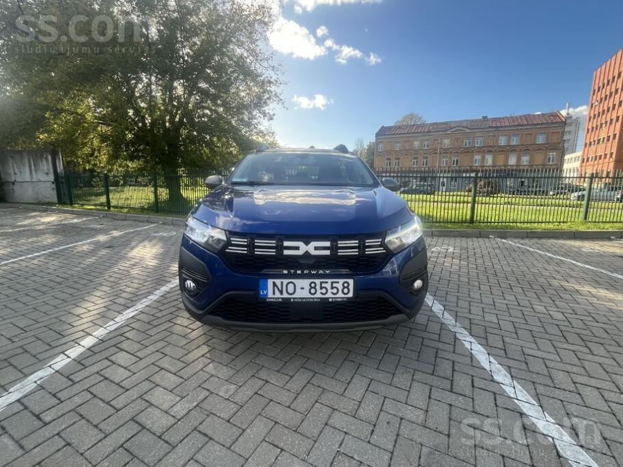 Zils Dacia Sandero 2023 Rīga, ar dzinēja tilpumu 1.00 L un nobraukumu 93 tūkst. km par 11200 €, foto 5 vietnē AUTOMOTO.COM.LV