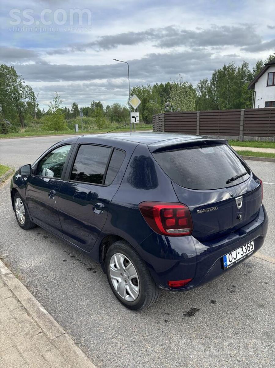 Zils Dacia Sandero 2019 Rīga, ar dzinēja tilpumu 1.50 L un nobraukumu 200 tūkst. km par 4800 €, foto 5 vietnē AUTOMOTO.COM.LV