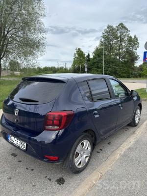 Zils Dacia Sandero 2019 Rīga, ar dzinēja tilpumu 1.50 L un nobraukumu 200 tūkst. km par 4800 €, foto 6 vietnē AUTOMOTO.COM.LV