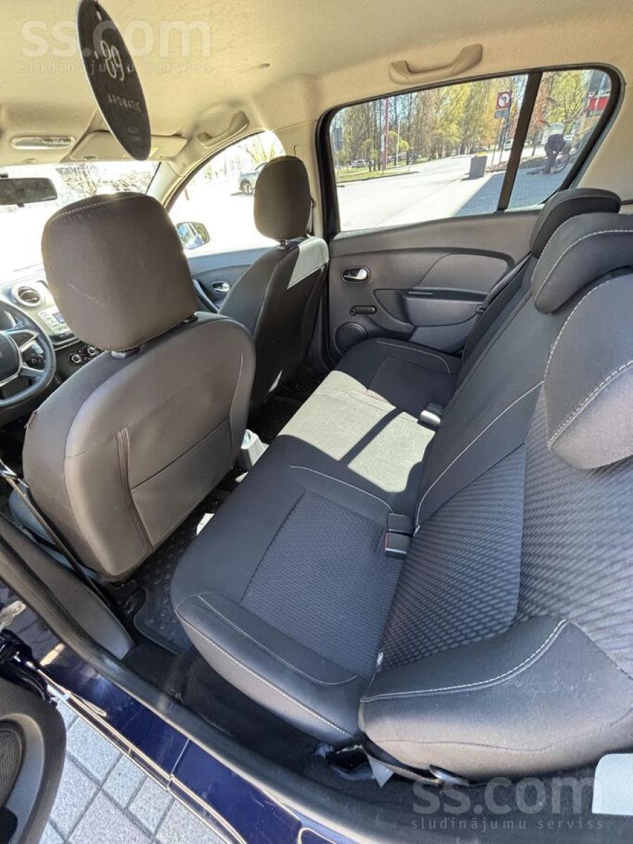 Zils Dacia Sandero 2019 Rīga, ar dzinēja tilpumu 1.50 L un nobraukumu 200 tūkst. km par 4800 €, foto 8 vietnē AUTOMOTO.COM.LV