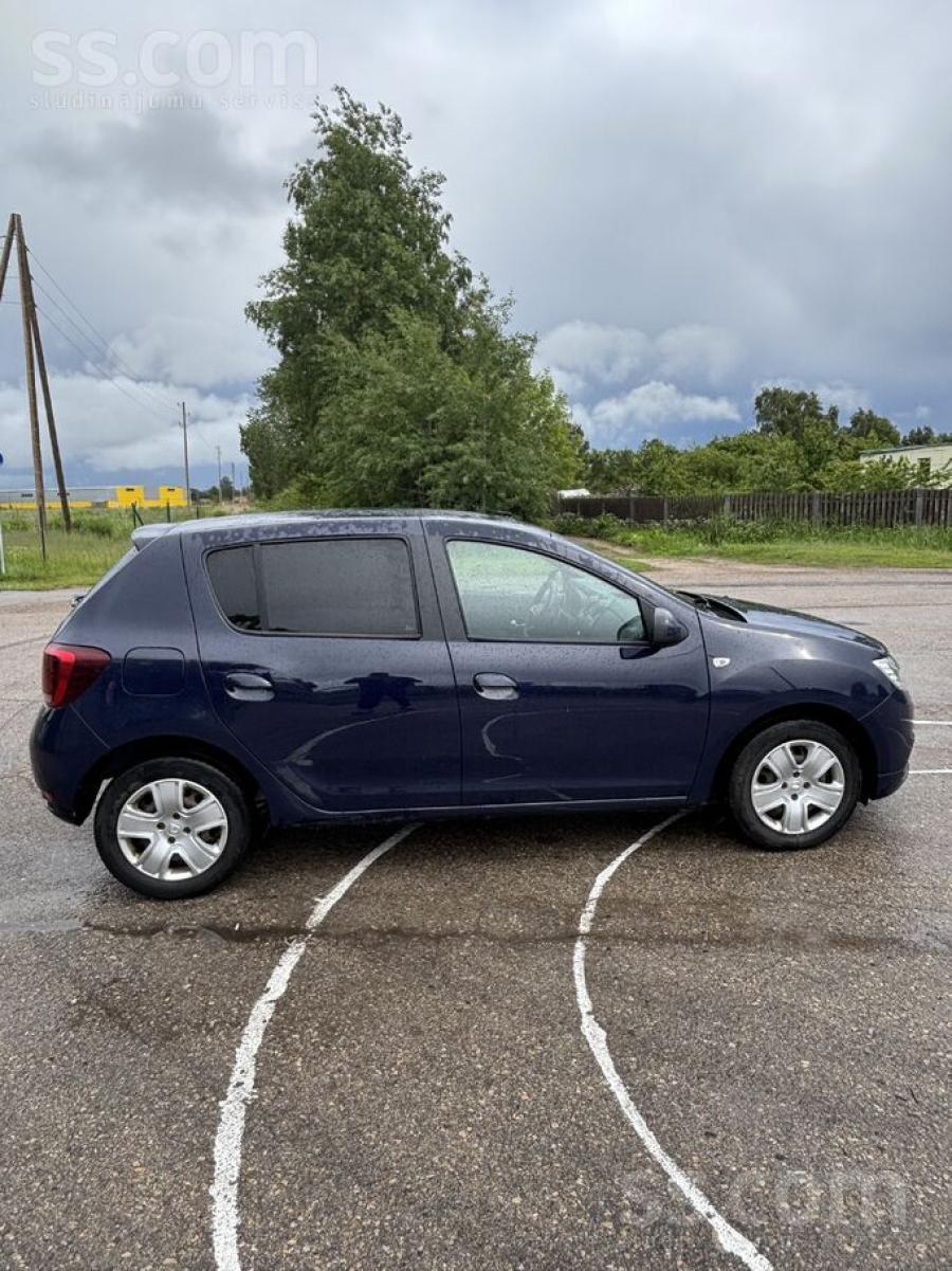 Zils Dacia Sandero 2019 Rīga, ar dzinēja tilpumu 1.50 L un nobraukumu 200 tūkst. km par 4550 €, foto 10 vietnē AUTOMOTO.COM.LV