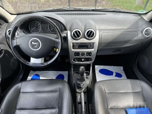 Brown Dacia Sandero 2012 in Cesis, with an engine capacity of 1.60 L and mileage of 0 thousand km for 6200 €, photo 8 on AUTOMOTO.COM.LV