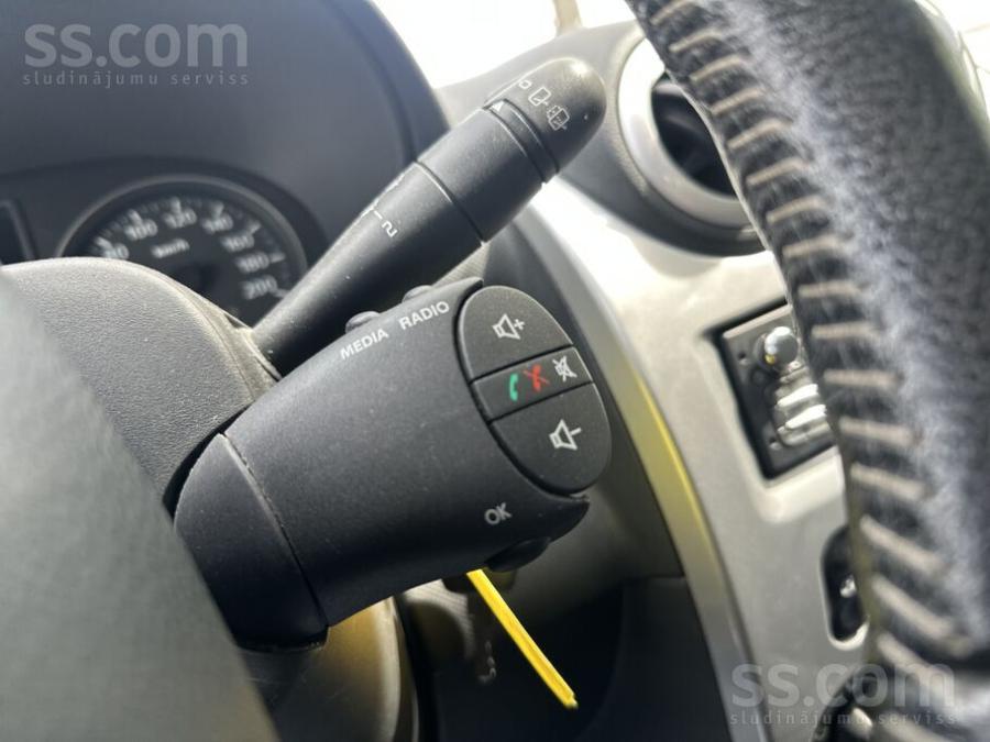 Brūns Dacia Sandero 2012 Cēsis, ar dzinēja tilpumu 1.60 L un nobraukumu 0 tūkst. km par 6200 €, foto 15 vietnē AUTOMOTO.COM.LV