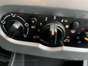 Brūns Dacia Sandero 2012 Paide, ar dzinēja tilpumu 1.60 L un nobraukumu 165 tūkst. km par 3799 €, foto 11 vietnē AUTOMOTO.COM.LV