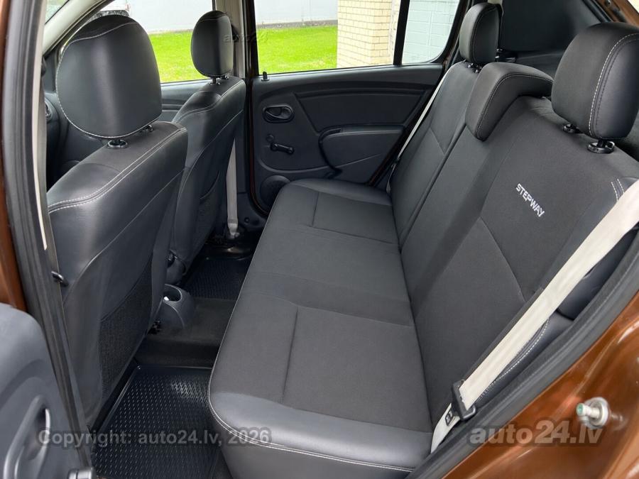 Brūns Dacia Sandero 2012 Paide, ar dzinēja tilpumu 1.60 L un nobraukumu 165 tūkst. km par 3799 €, foto 16 vietnē AUTOMOTO.COM.LV