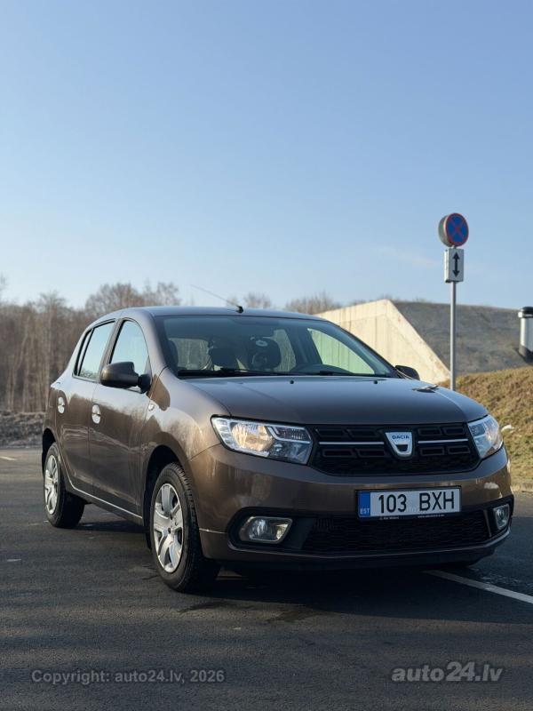 Brown Dacia Sandero 2018 in Tallinn, with an engine capacity of 0.90 L and mileage of 103 thousand km for 5900 €, photo 1 on AUTOMOTO.COM.LV