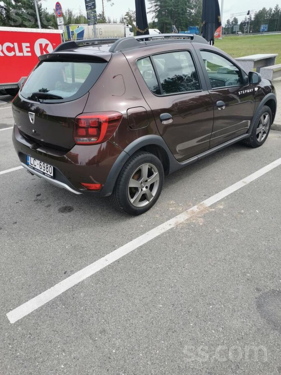 Brūns Dacia Sandero 2018 Rīga, ar dzinēja tilpumu 1.50 L un nobraukumu 85 tūkst. km par 6950 €, foto 9 vietnē AUTOMOTO.COM.LV