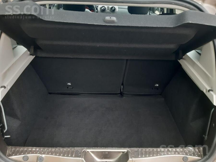 Brown Dacia Sandero 2019 in Daugavpils, with an engine capacity of 0.90 L and mileage of 0 thousand km for 8150 €, photo 20 on AUTOMOTO.COM.LV