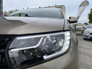 Brown Dacia Sandero 2020 in Riga, with an engine capacity of 0.90 L and mileage of 81 thousand km for 5900 €, photo 4 on AUTOMOTO.COM.LV